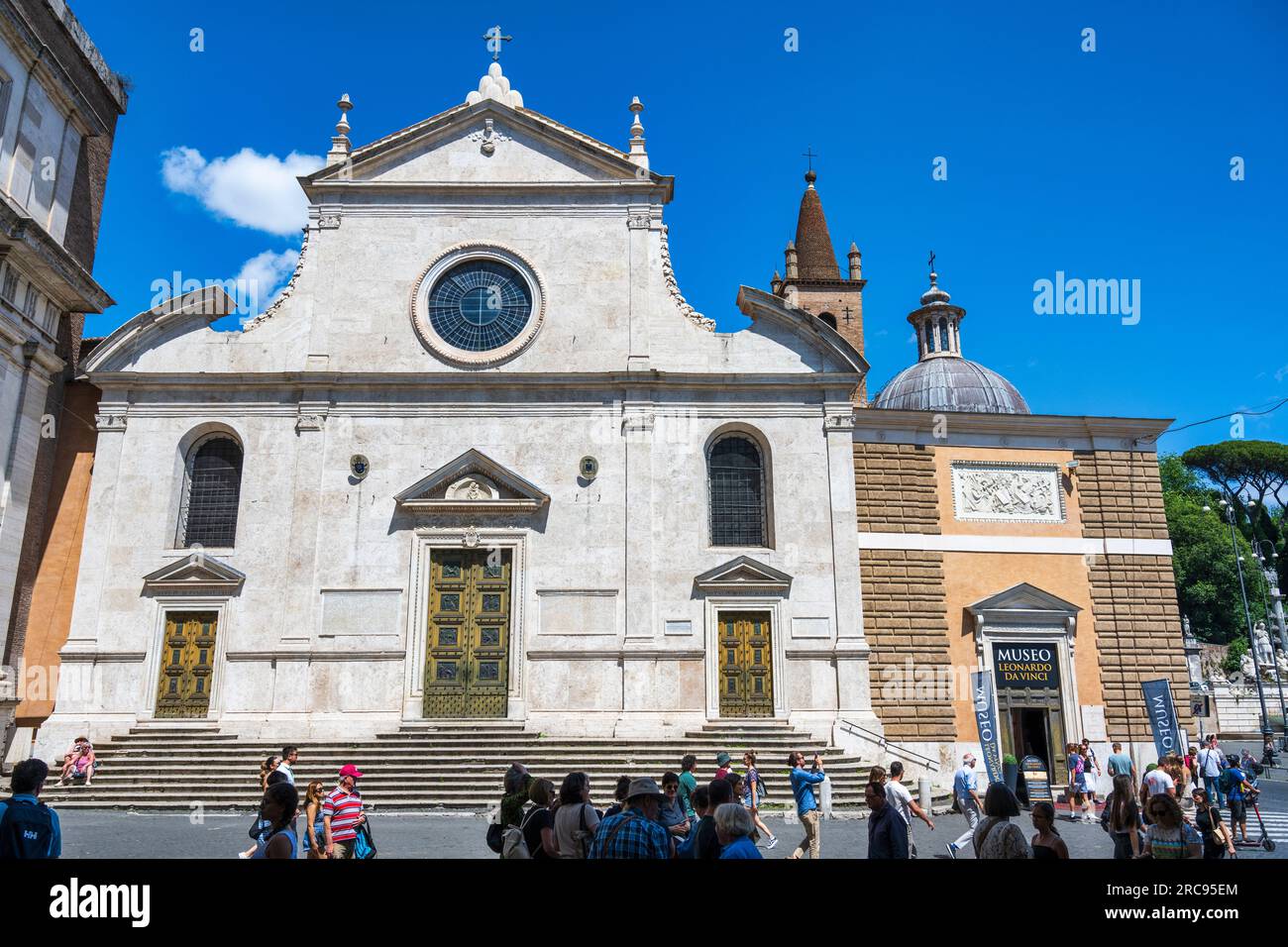 Basilica parrocchiale santa maria del popolo rome hi-res stock ...