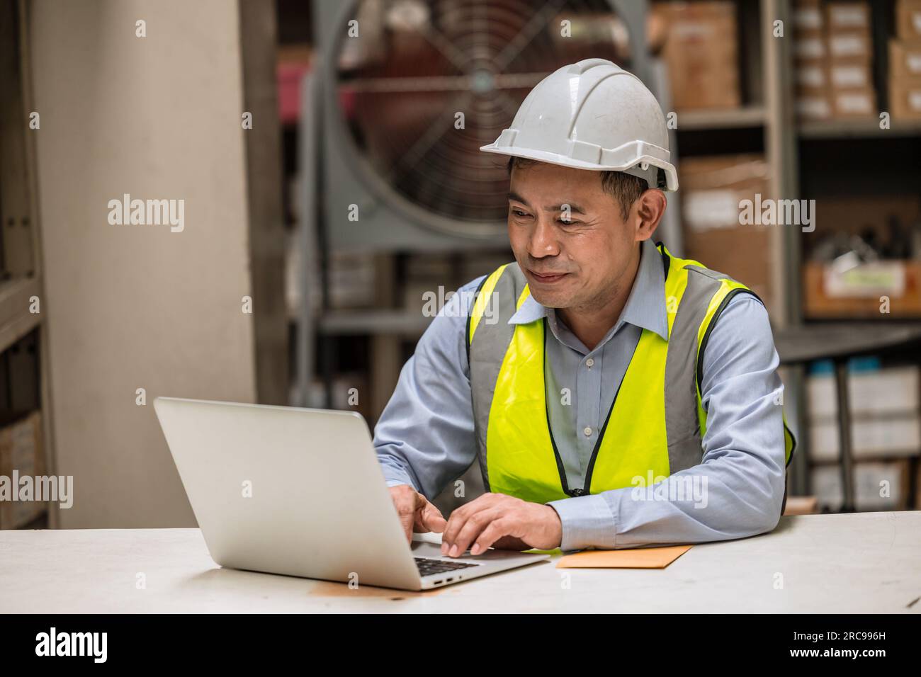 Supervisor hi-res stock photography and images - Alamy