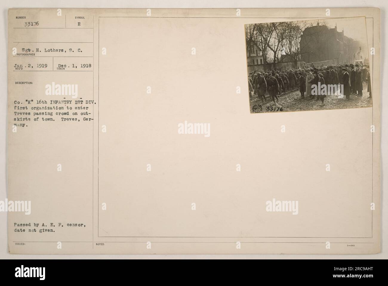 Soldiers from Co. "K" of the 16th Infantry Division, the first ...