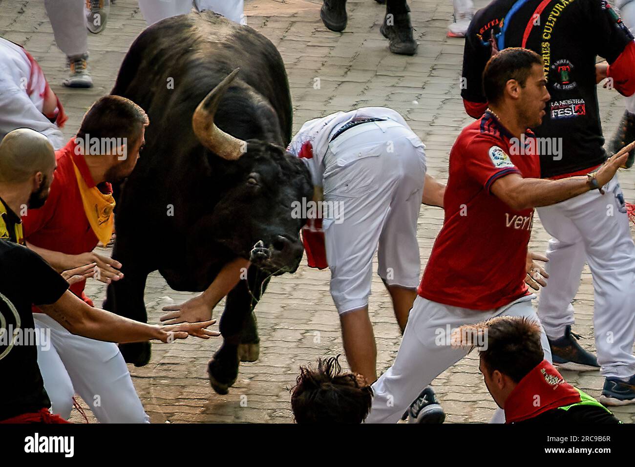 Bull goring hi-res stock photography and images - Alamy