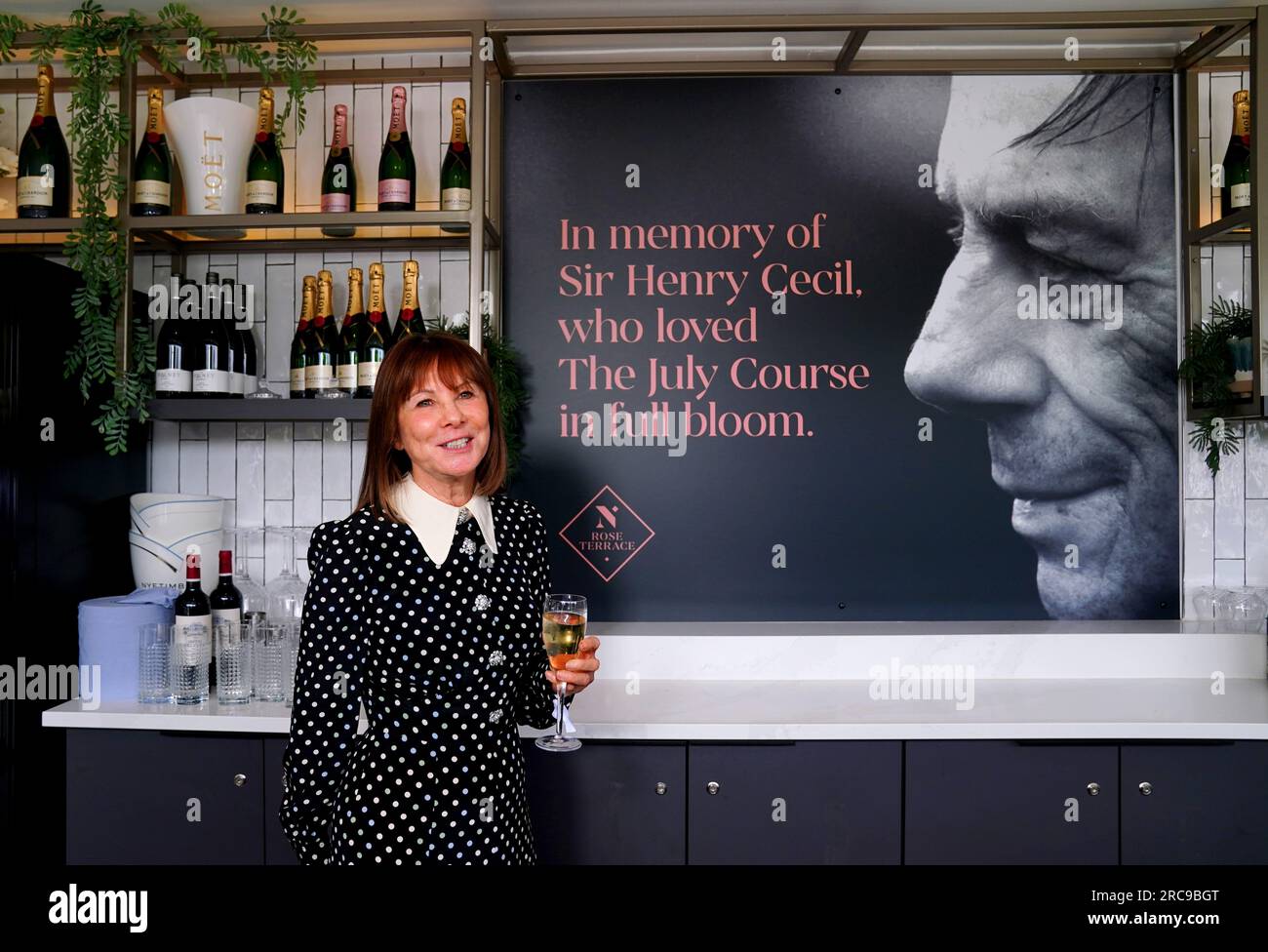Lady Jane Cecil officially opens the Rose Terrace in memory of Sir ...