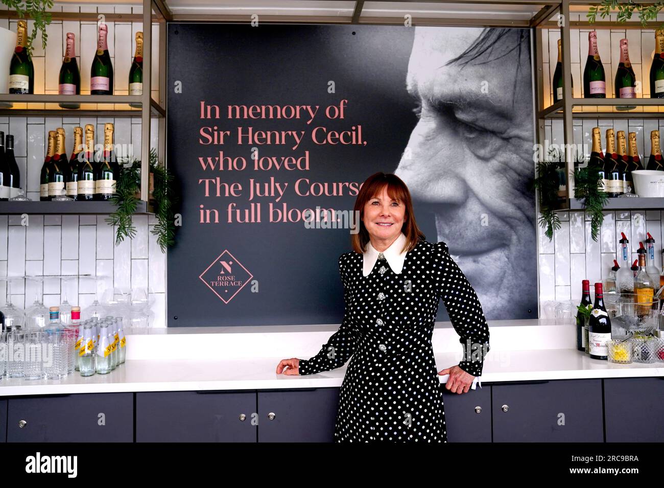 Lady Jane Cecil officially opens the Rose Terrace in memory of Sir ...