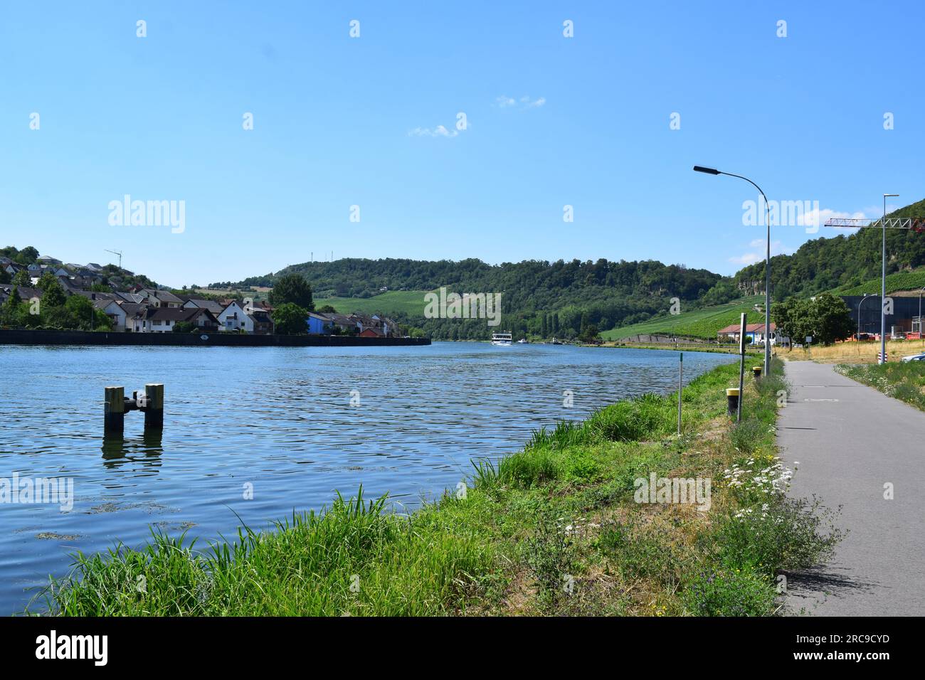 Moselle at the River Lock Grevenmacher Stock Photo - Alamy