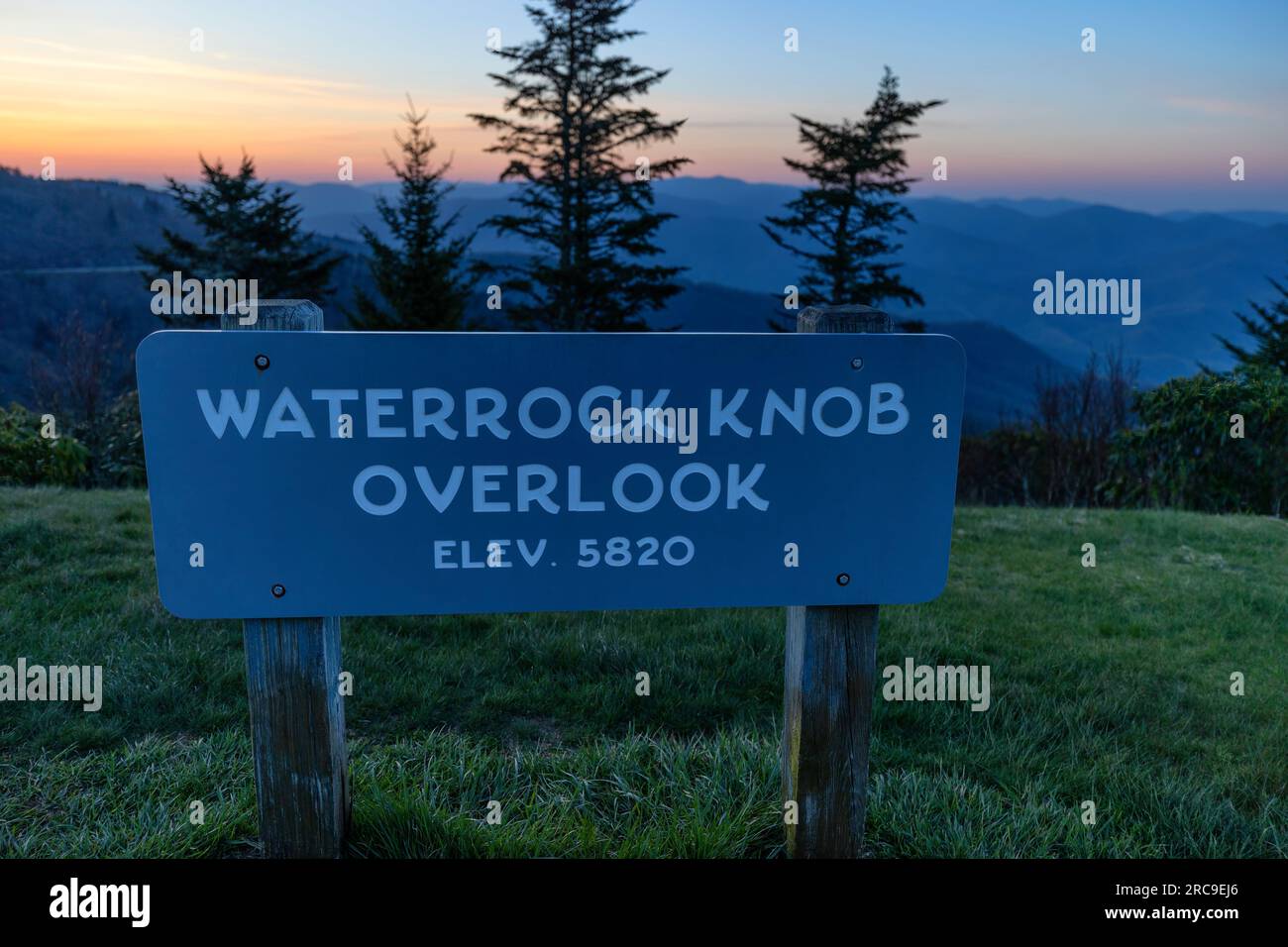 Waterrock Knob Overlook sign along the Blue Ridge Paryway in early ...