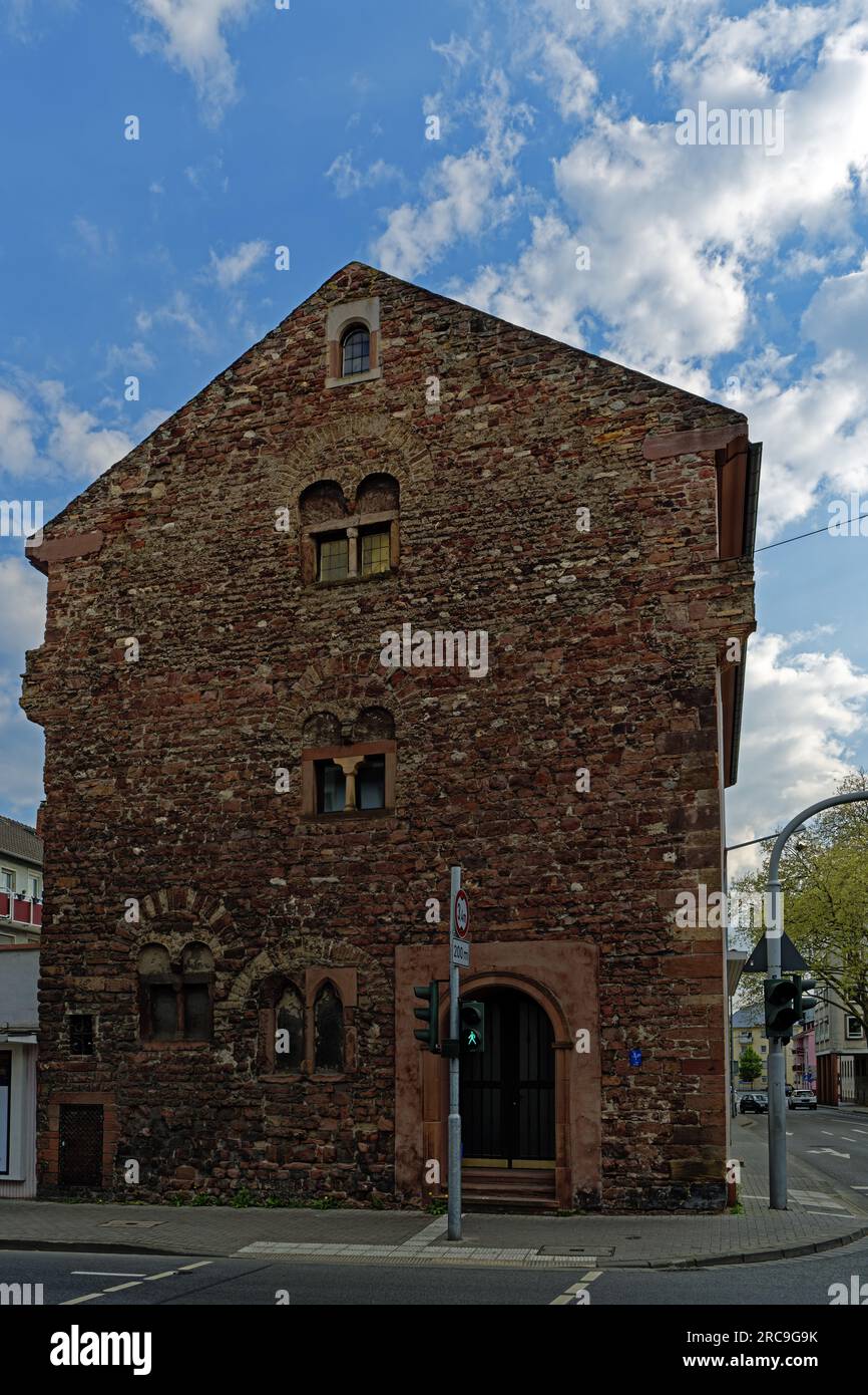 Zur trommel hi-res stock photography and images - Alamy