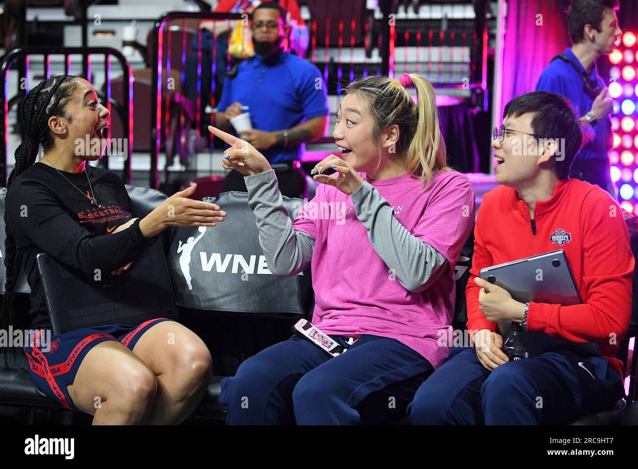 UNCASVILLE, CT - JULY 09: Washington Mystics assistant coach Ashlee ...