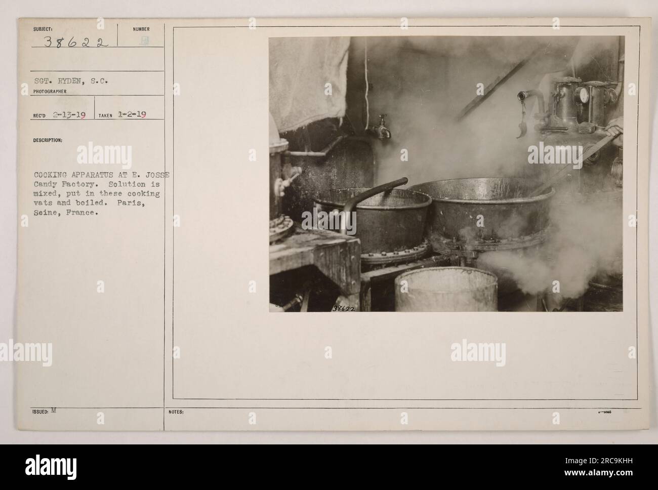 Army production units hi-res stock photography and images - Alamy