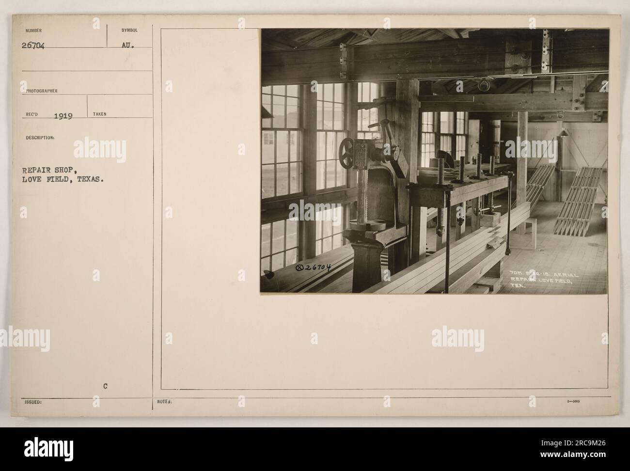 World war one aircraft repairs hi-res stock photography and images - Alamy