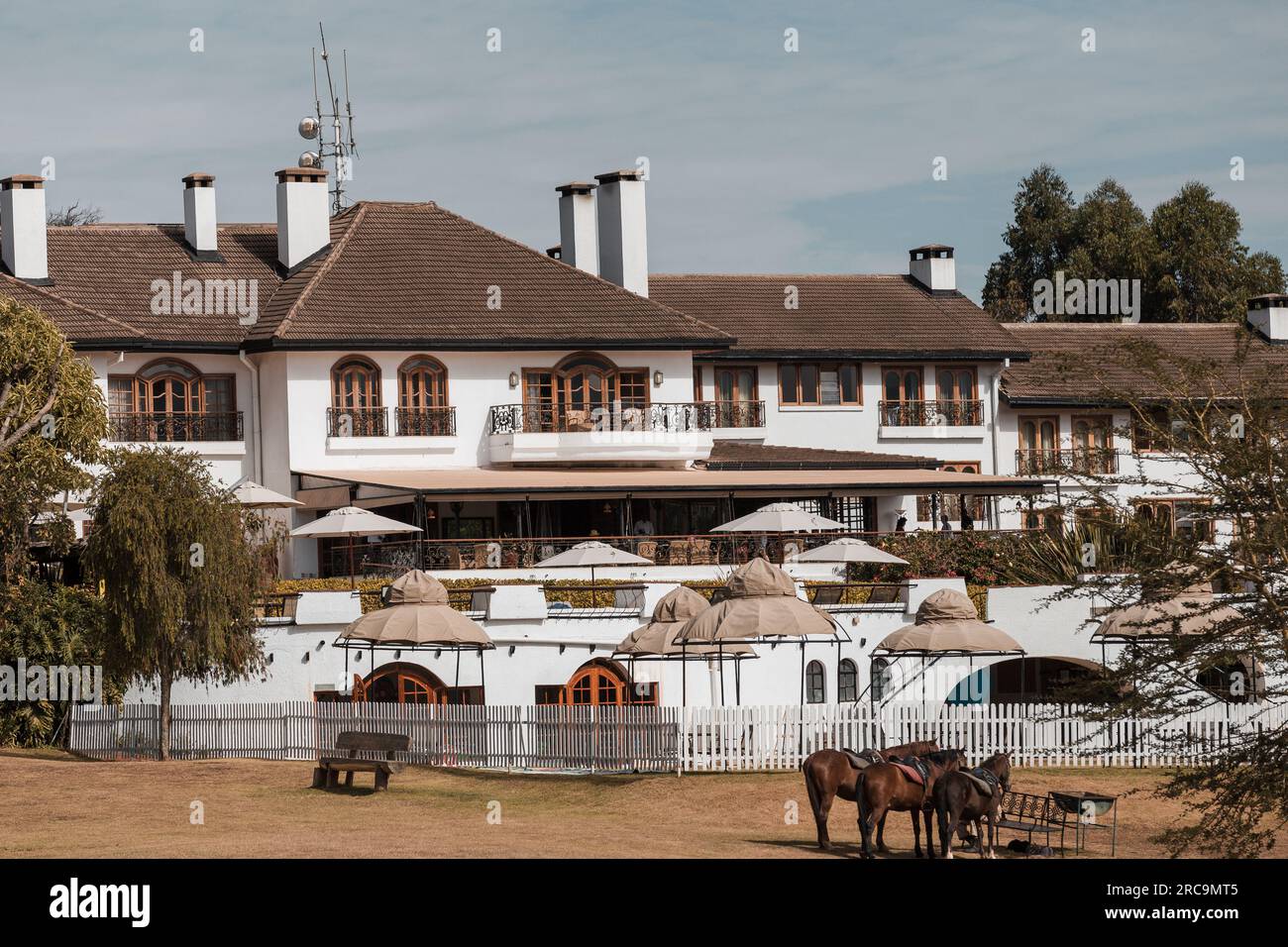 Hotel Fairmont Mount Kenya Safari Club Stock Photo - Alamy
