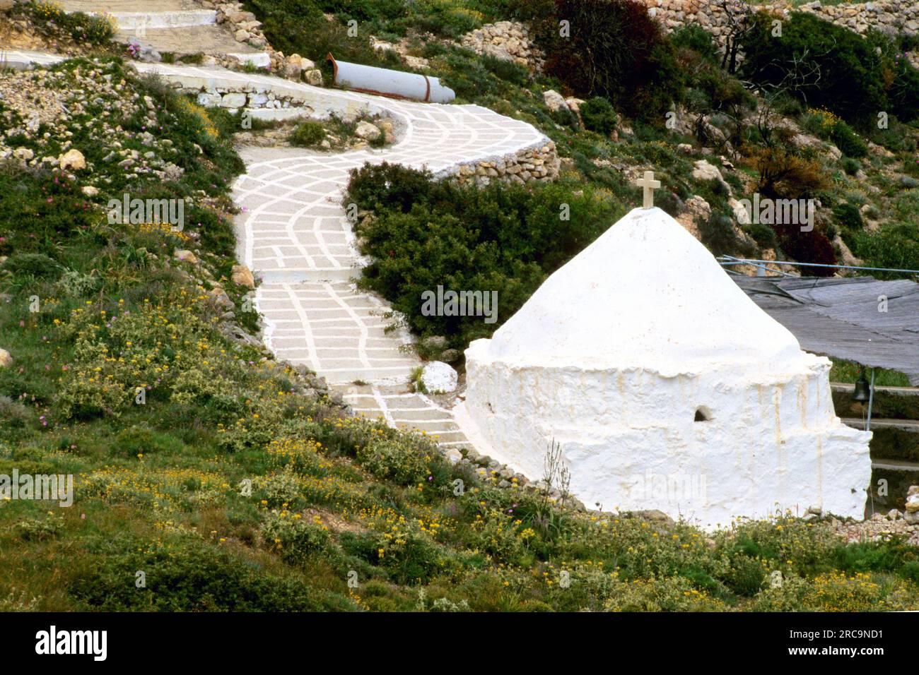 Griechische byzantinische kirche hi-res stock photography and images ...