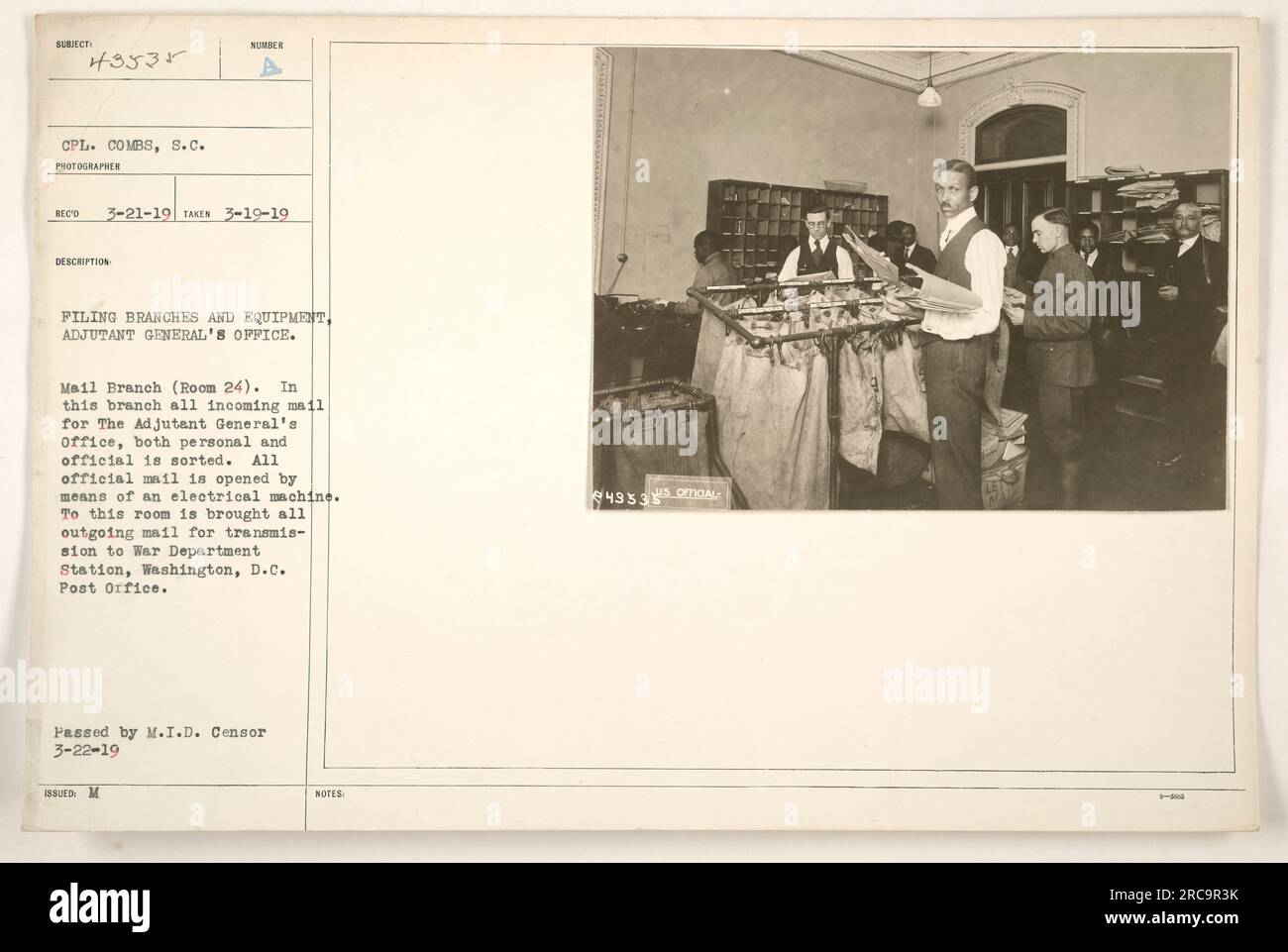 Incoming mail hi-res stock photography and images - Alamy