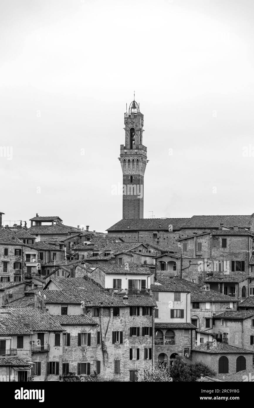 House facade campo square Black and White Stock Photos & Images - Alamy