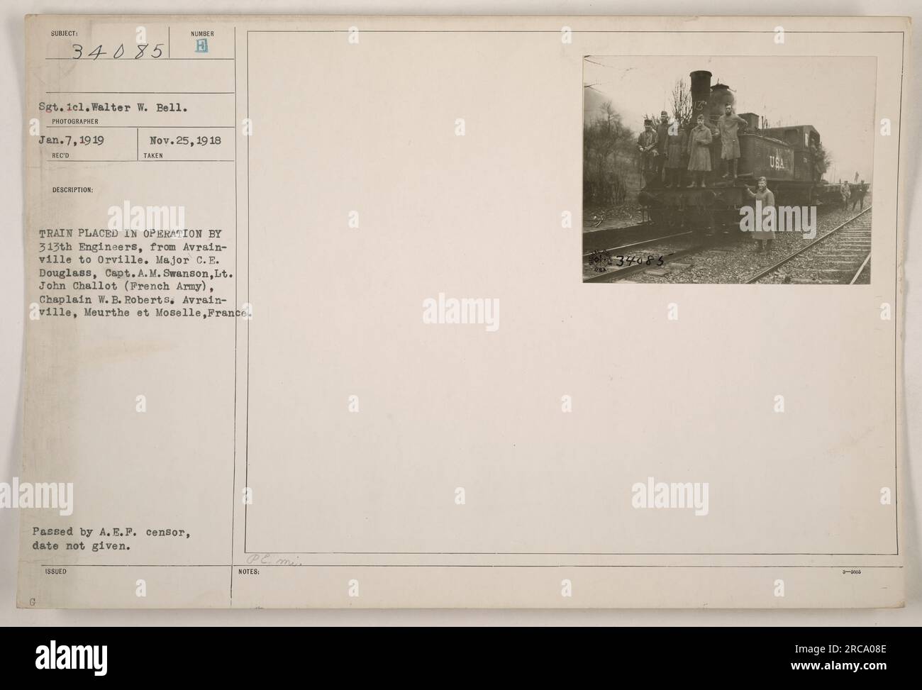 Chaplain john bell hi-res stock photography and images - Alamy