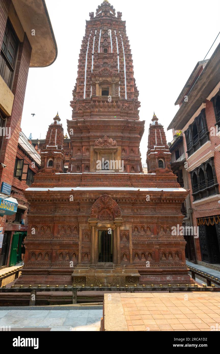 Mahabuddha temple patan nepal hi-res stock photography and images - Alamy