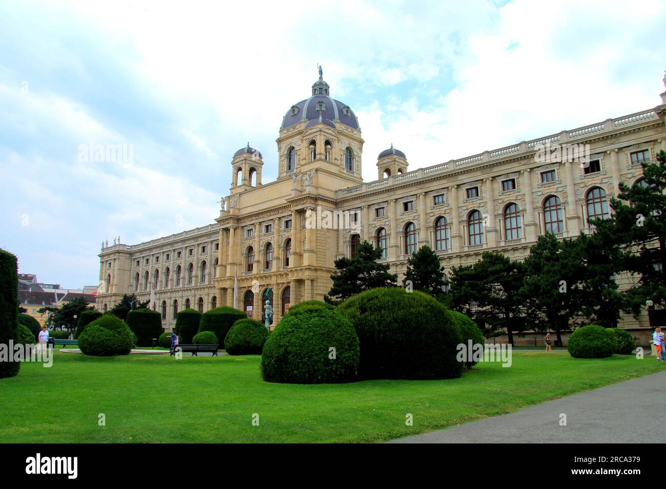 Vienna, Austria, Maria Theresa Square with Museum of Art History and ...