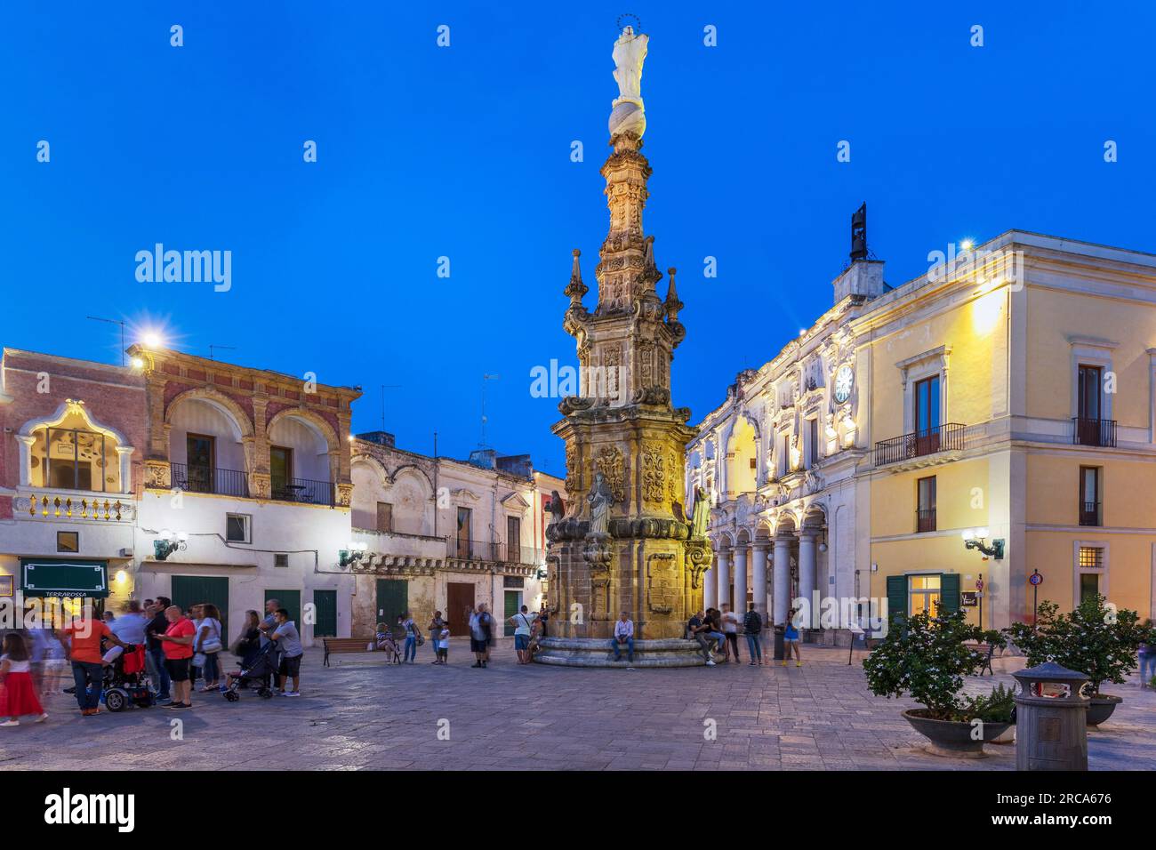 Salandra hi-res stock photography and images - Alamy