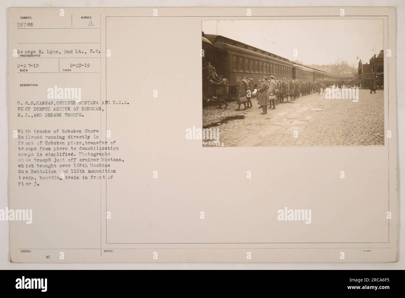 Demobilization camps hi-res stock photography and images - Alamy