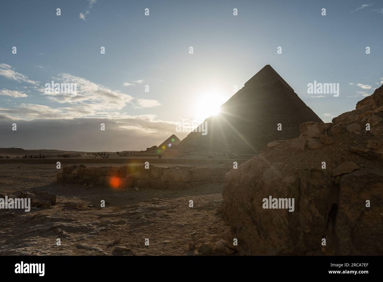 Pyramids giza sunset hi-res stock photography and images - Alamy