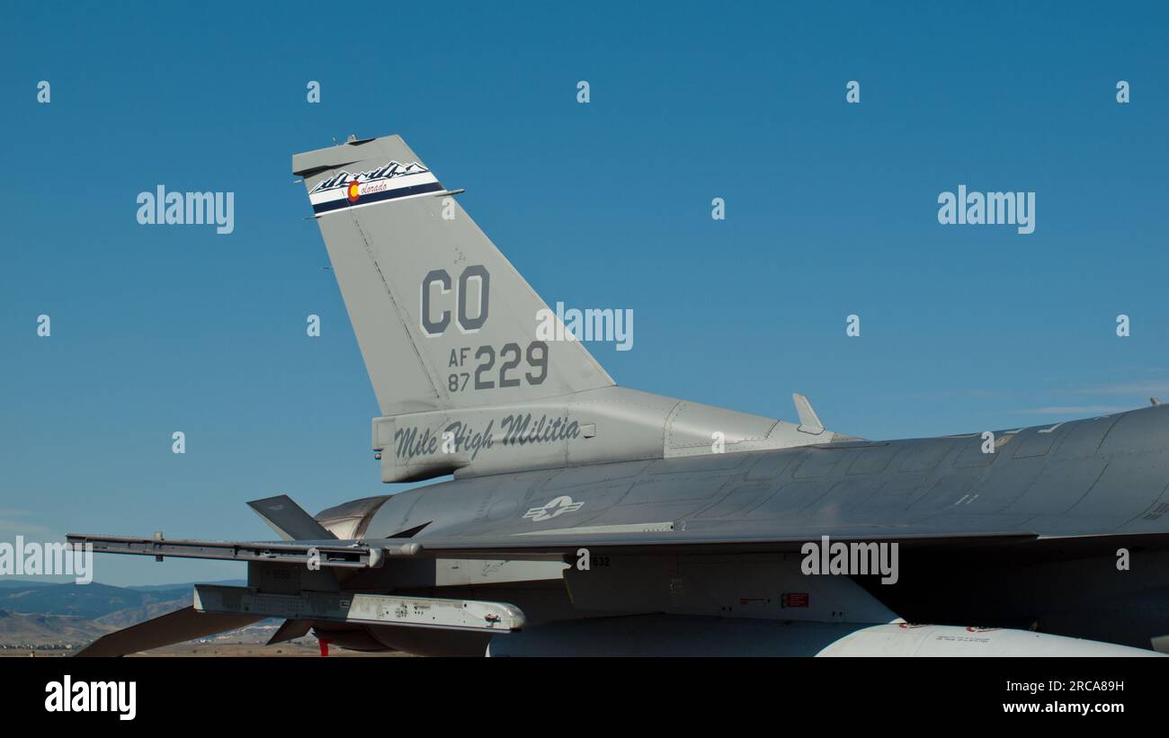 Aircraft wheel bay hi-res stock photography and images - Alamy