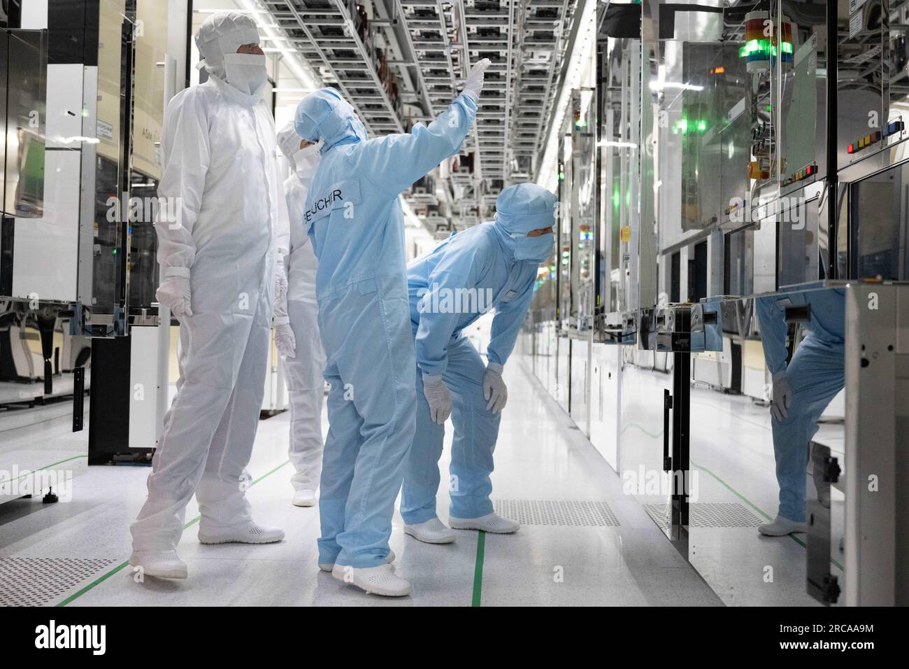 Dresden, Germany. 13th July, 2023. Robert Habeck (r), Federal Minister ...