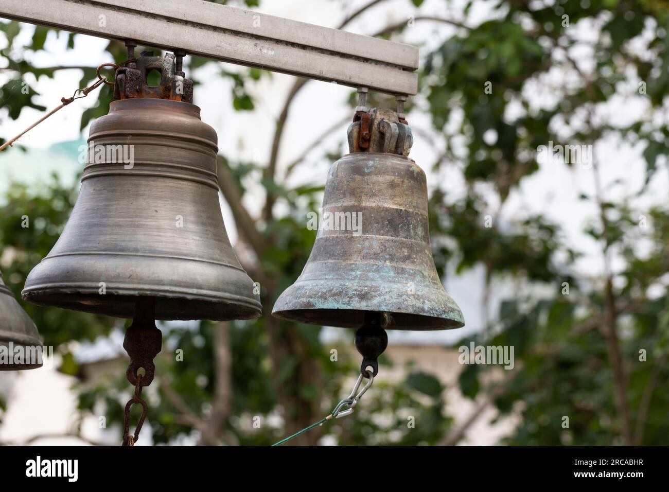 Big bell chime hi-res stock photography and images - Alamy