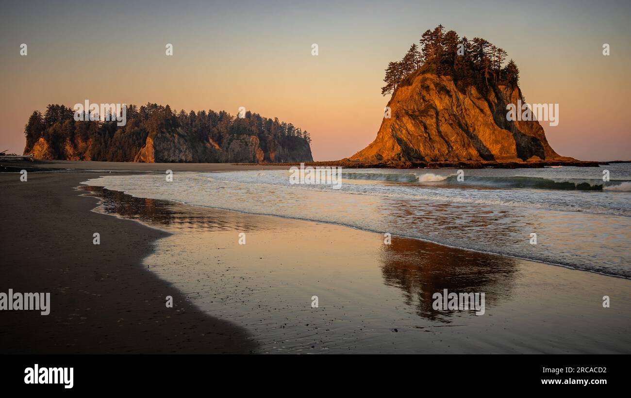 First beach hi-res stock photography and images - Alamy