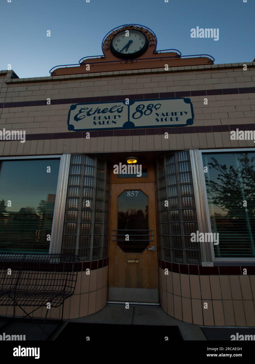 Art Deco Store Stock Photo - Alamy