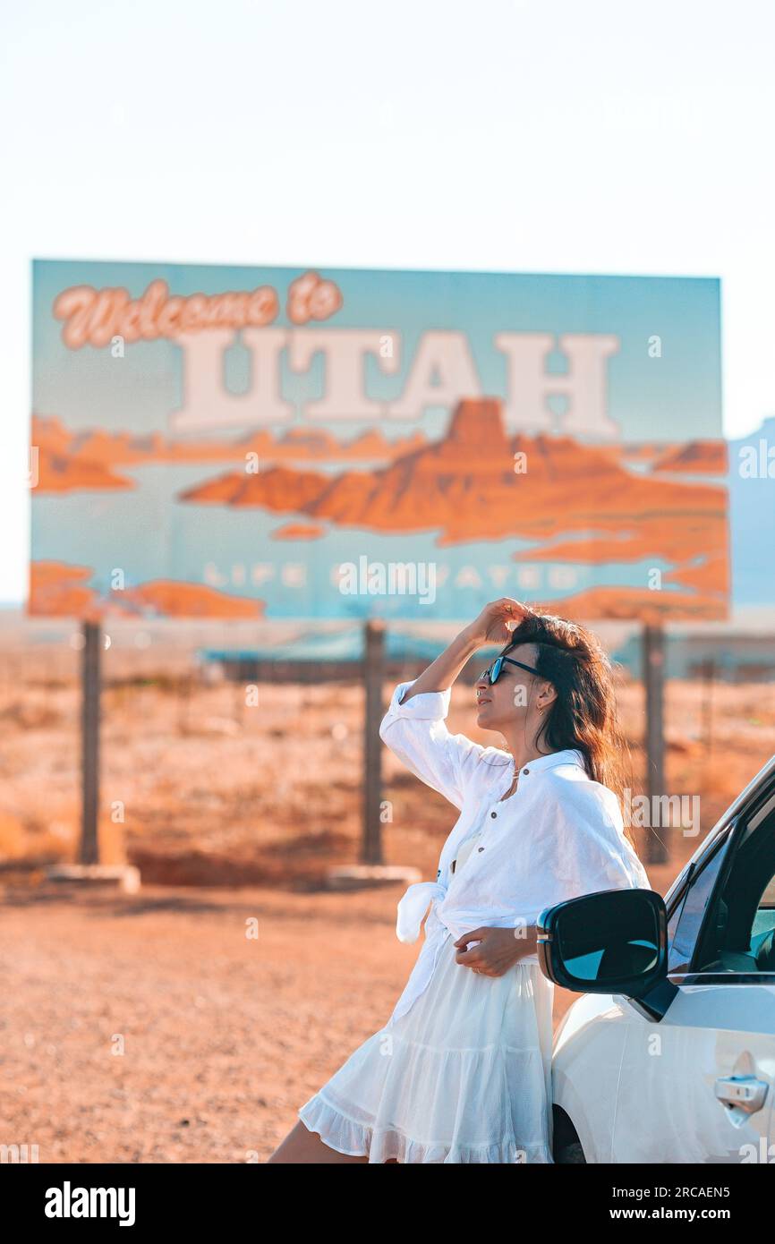 Sign on the navajo nation hi-res stock photography and images - Alamy