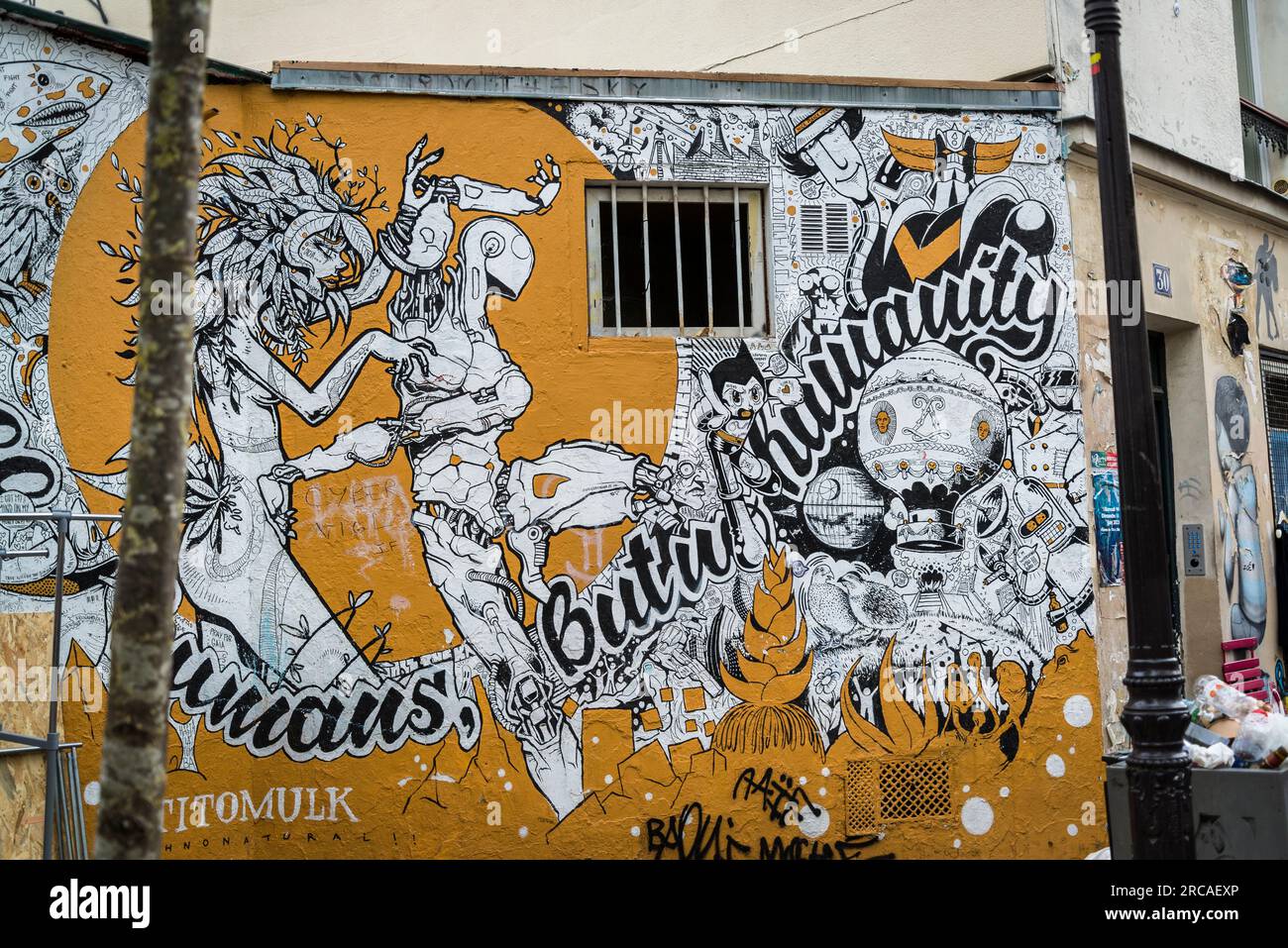 Street art in the popular 13th arrondissement, Paris, France Stock ...