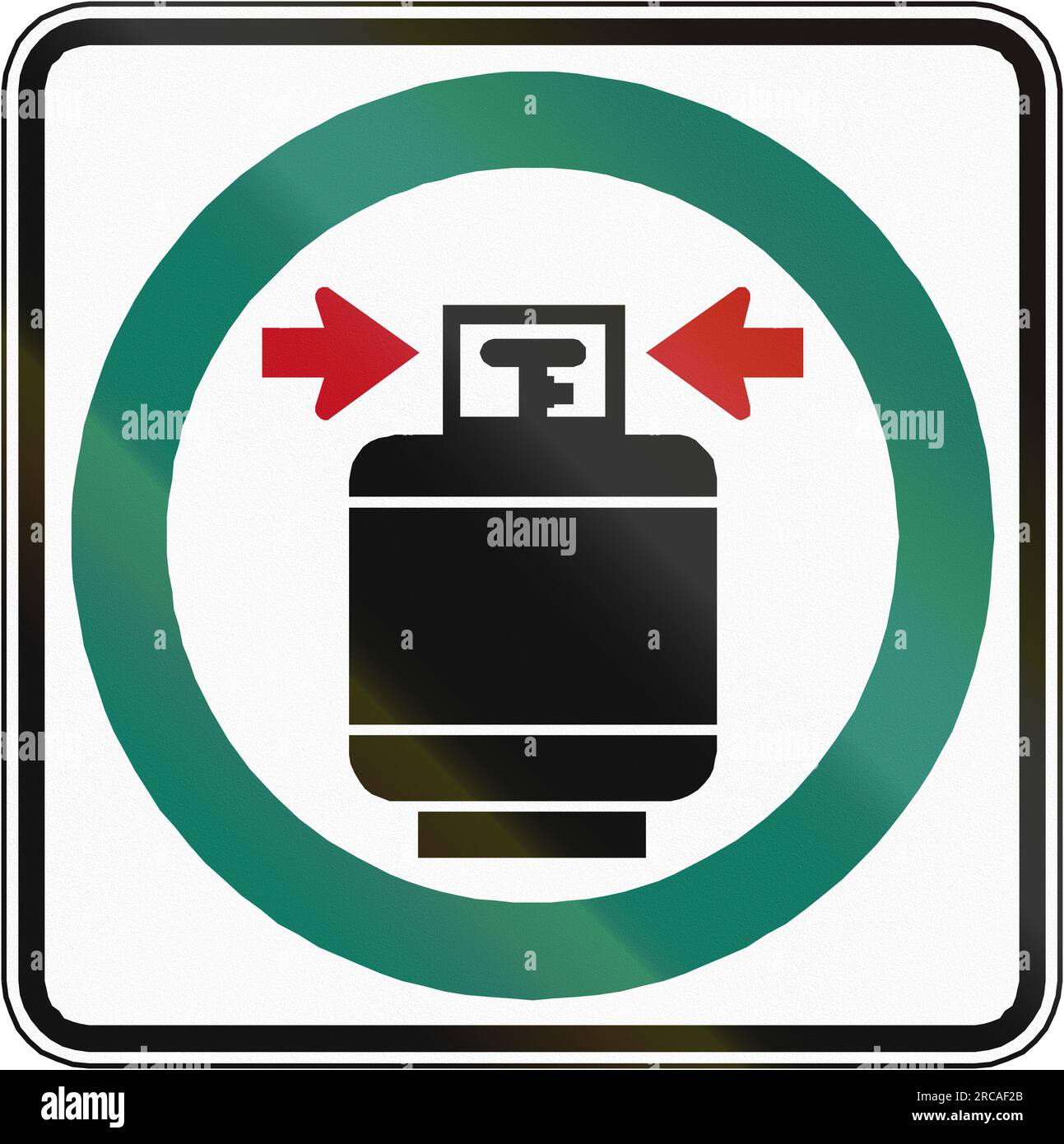 No tanks traffic sign hi-res stock photography and images - Alamy