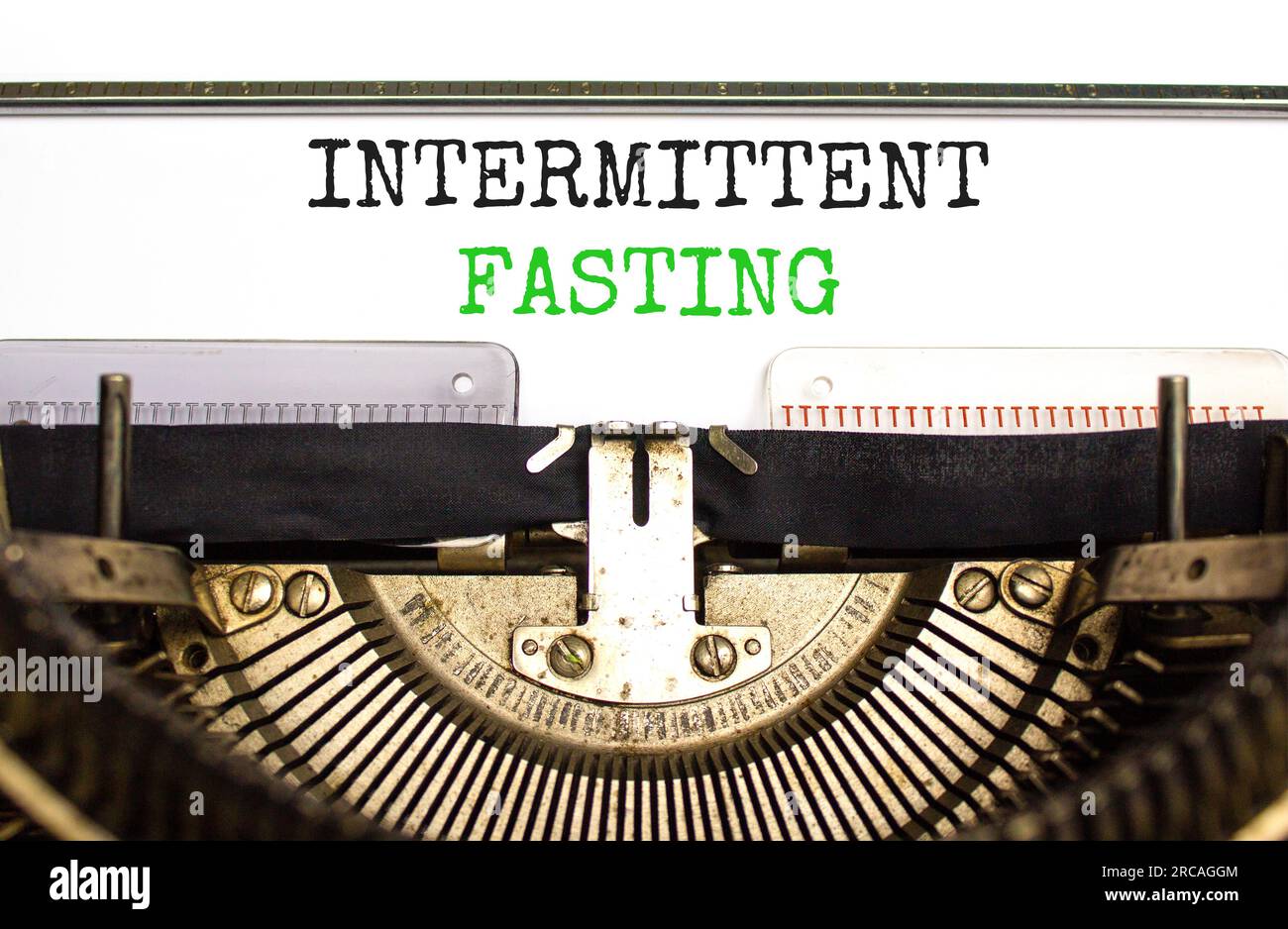 Intermittent fasting symbol. Concept words Intermittent fasting typed ...