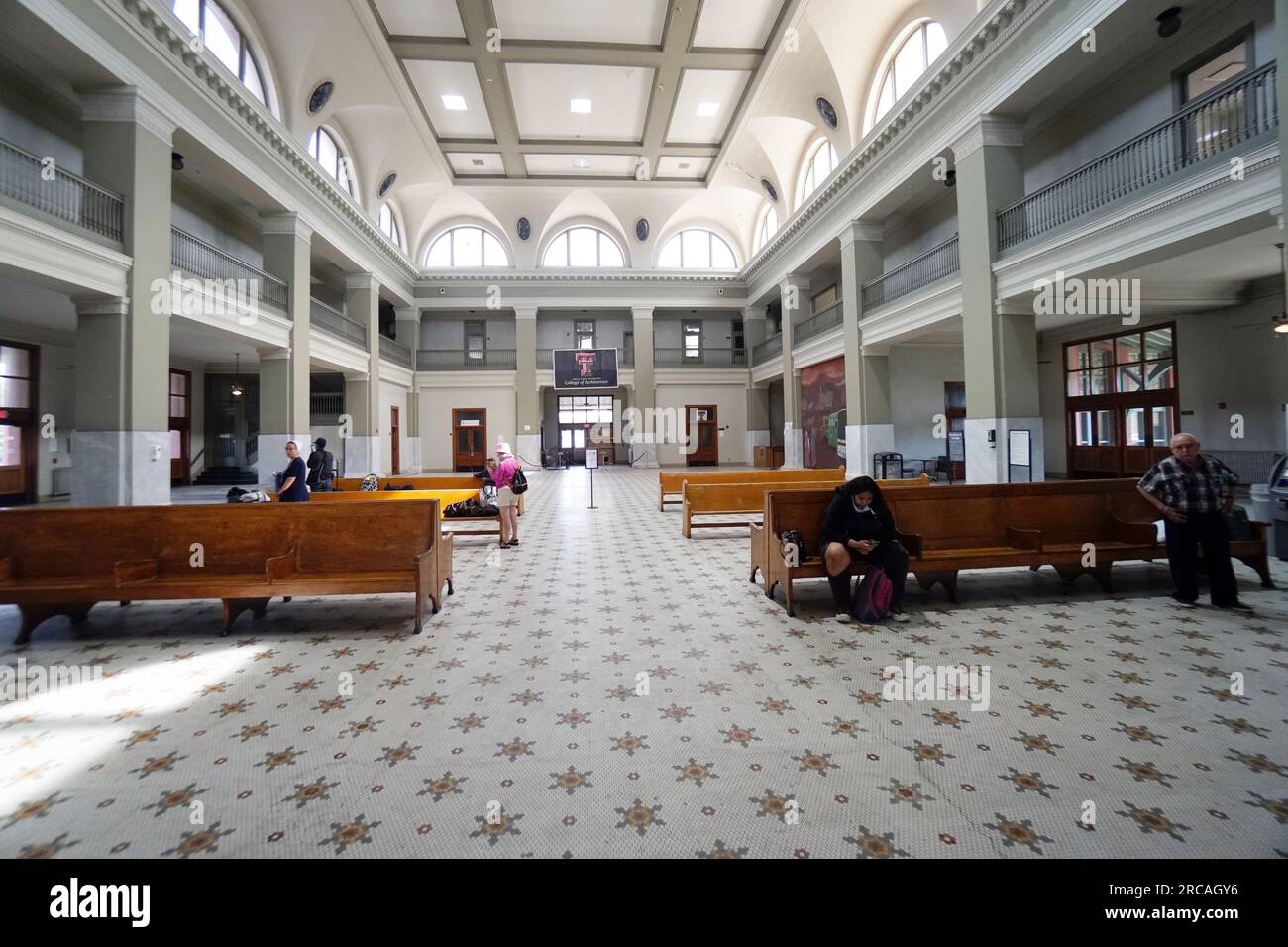 AMTRAK Train station in El Paso, Texas Stock Photo - Alamy