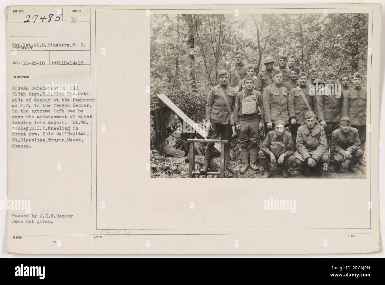Sgt. M. Fineberg and the signal detachment of the 313th Regiment, 79th ...