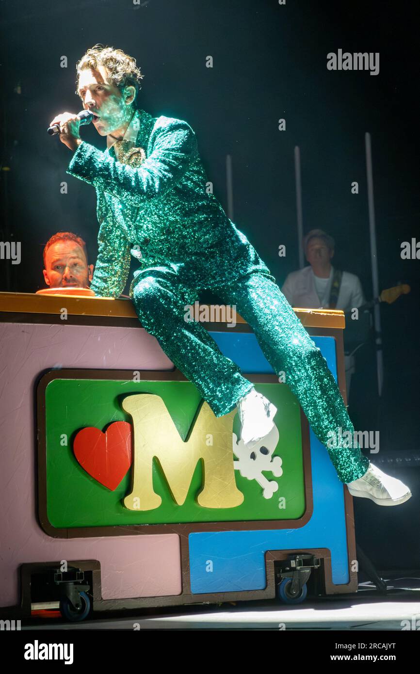 Mika, stage name of Michael Holbrook Penniman Jr during his live ...