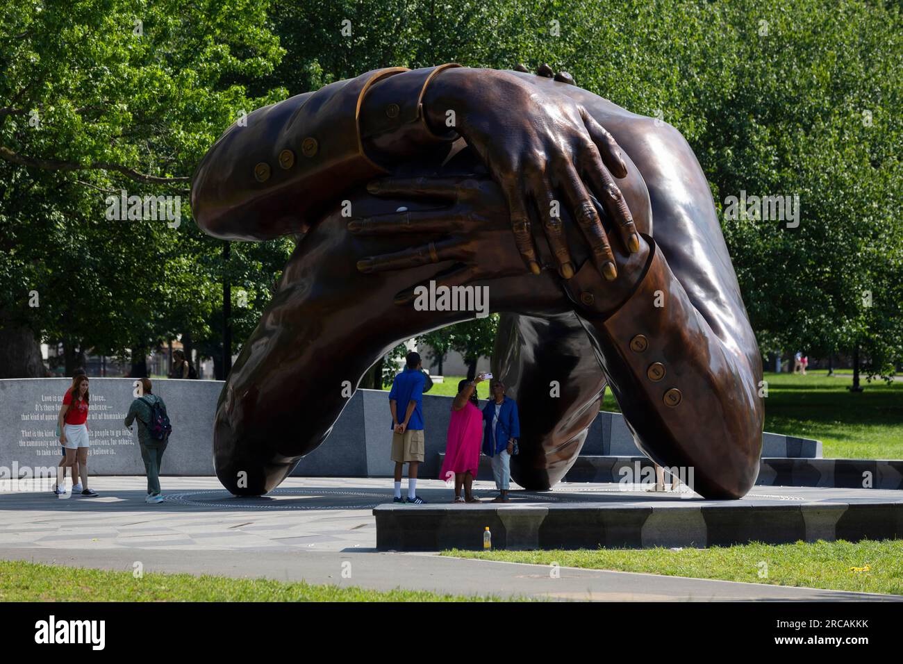 The Embrace, Boston Common Stock Photo - Alamy