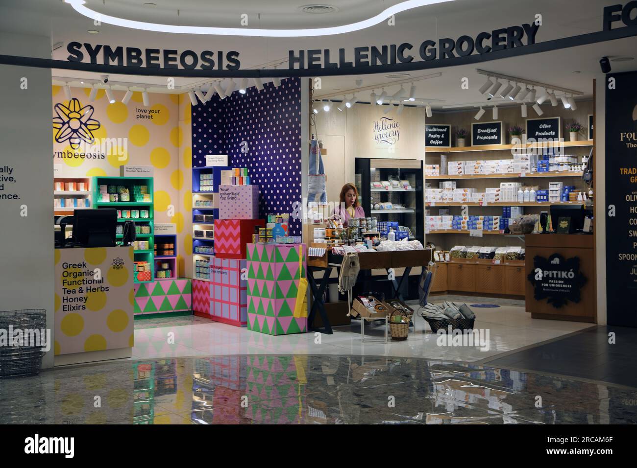 Symbeeosis hi-res stock photography and images - Alamy