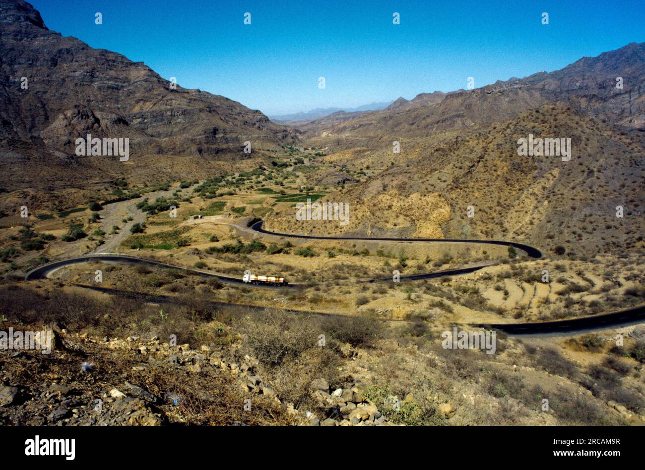 Ibb To Taiz Yemen Winding Road Through The Wadi Built By Chinese Stock ...