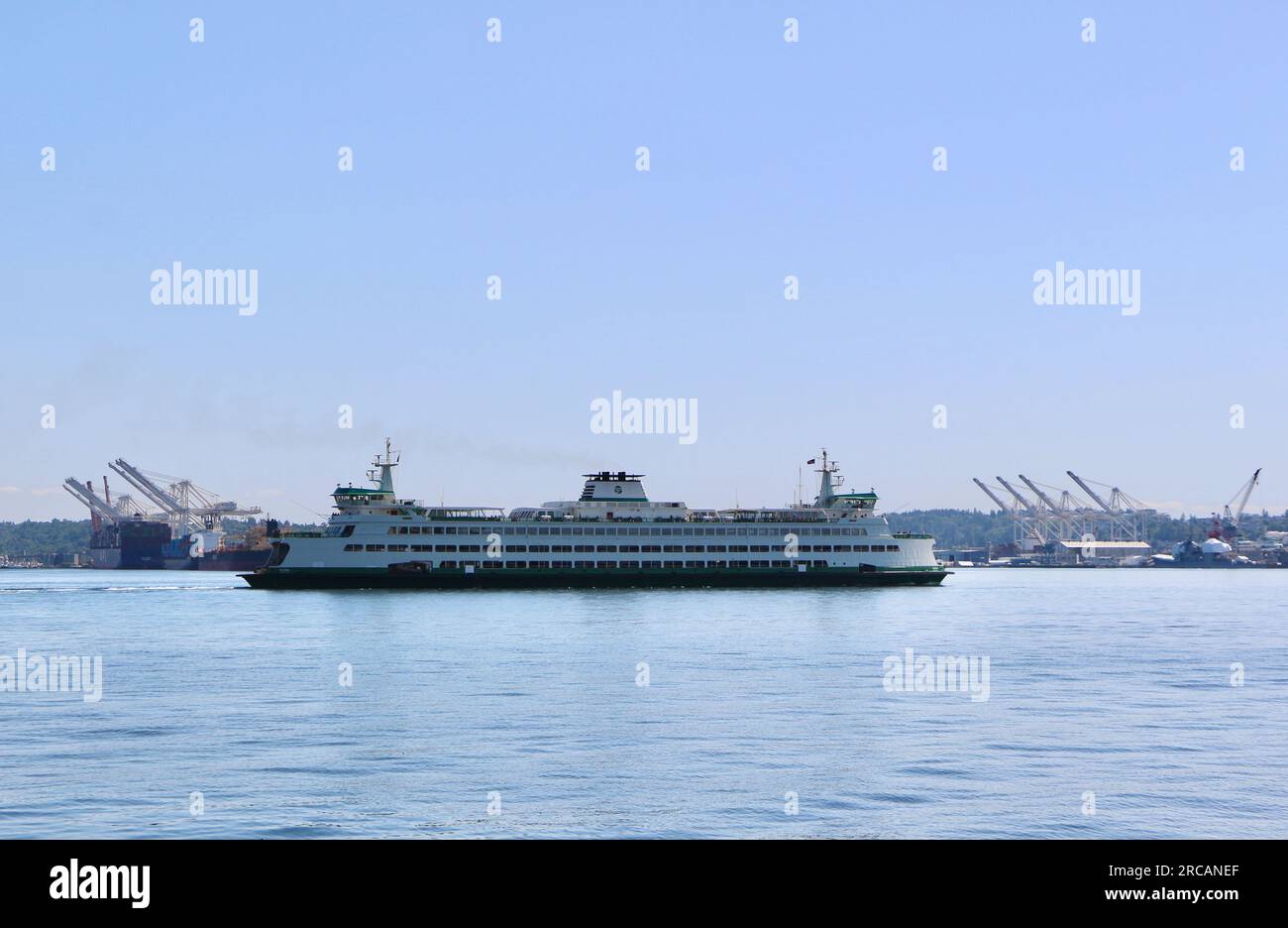 M/V Tacoma Jumbo Mark II ferry of Washington State Ferries crossing ...