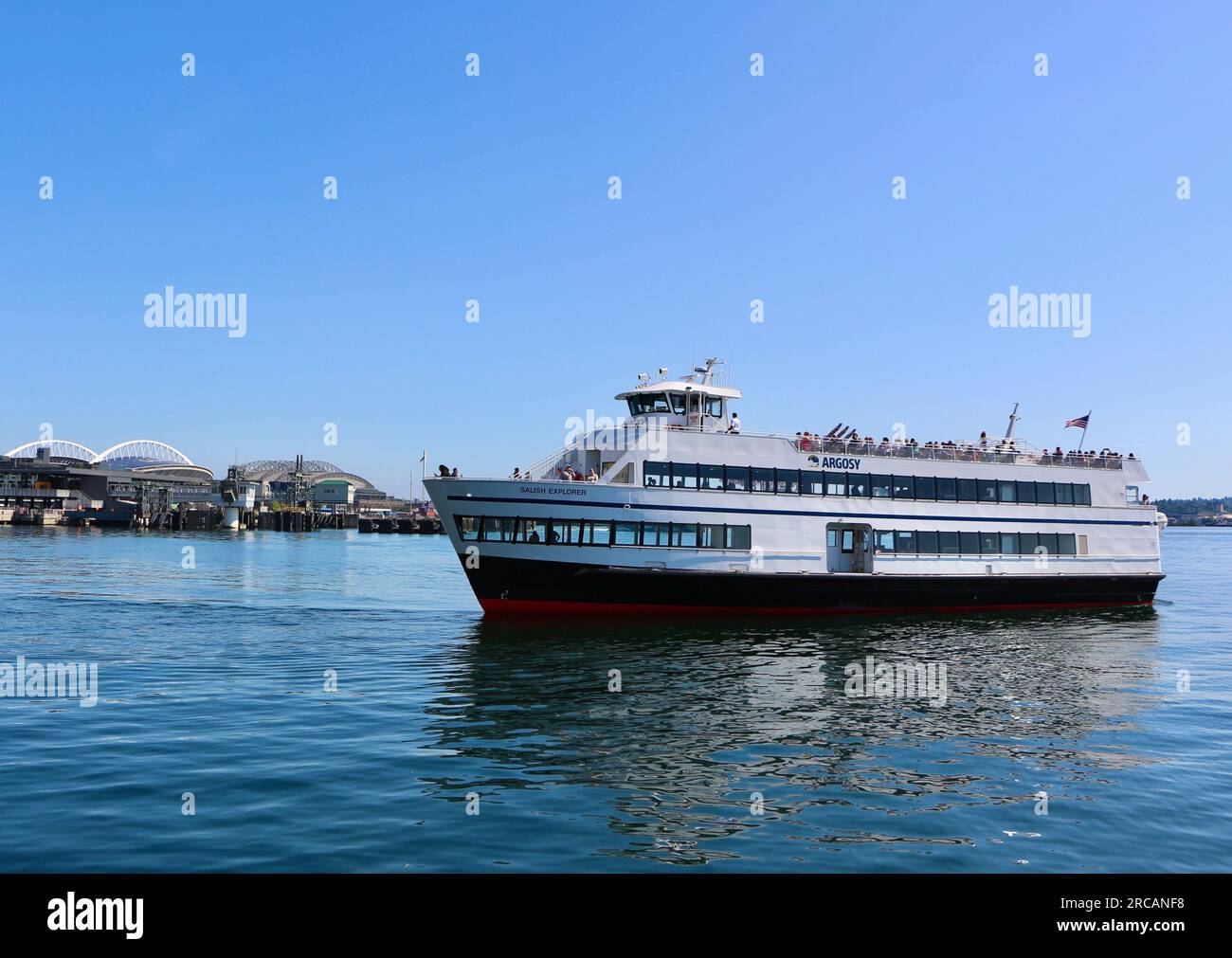 Salish Explorer ferry boat under way in Puget Sound with the Lumen ...