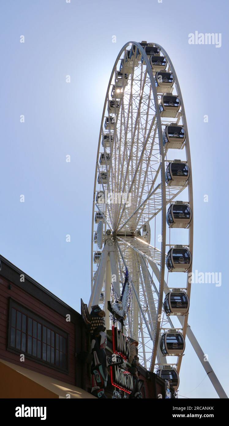 Seattle Great Wheel Ferris wheel and sign for Wings over Washington 4D ...