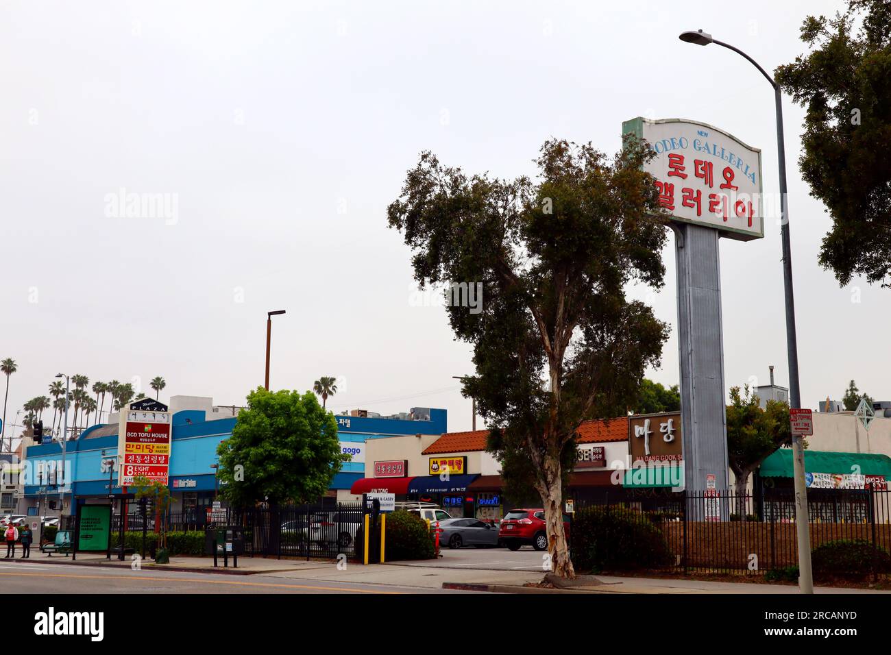 Los Angeles, California: view of KOREATOWN a neighborhood in central ...