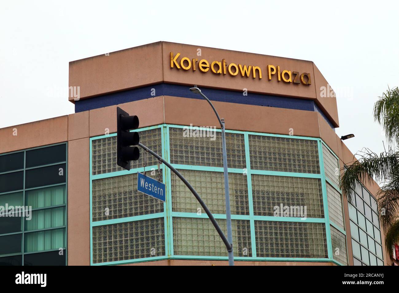 Koreatown los angeles koreatown plaza hi-res stock photography and ...