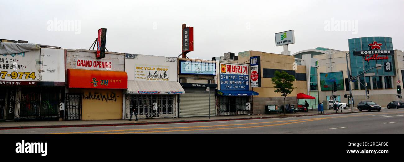 Los Angeles, California: view of KOREATOWN a neighborhood in central ...