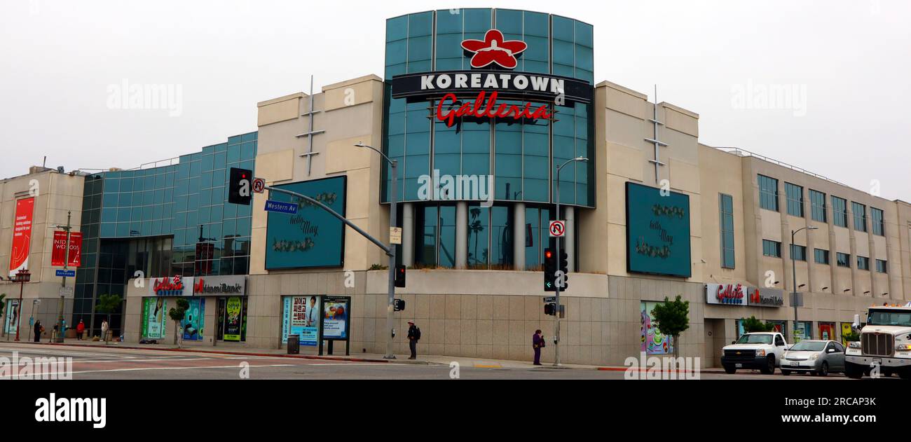 Los Angeles, California: view of KOREATOWN a neighborhood in central ...