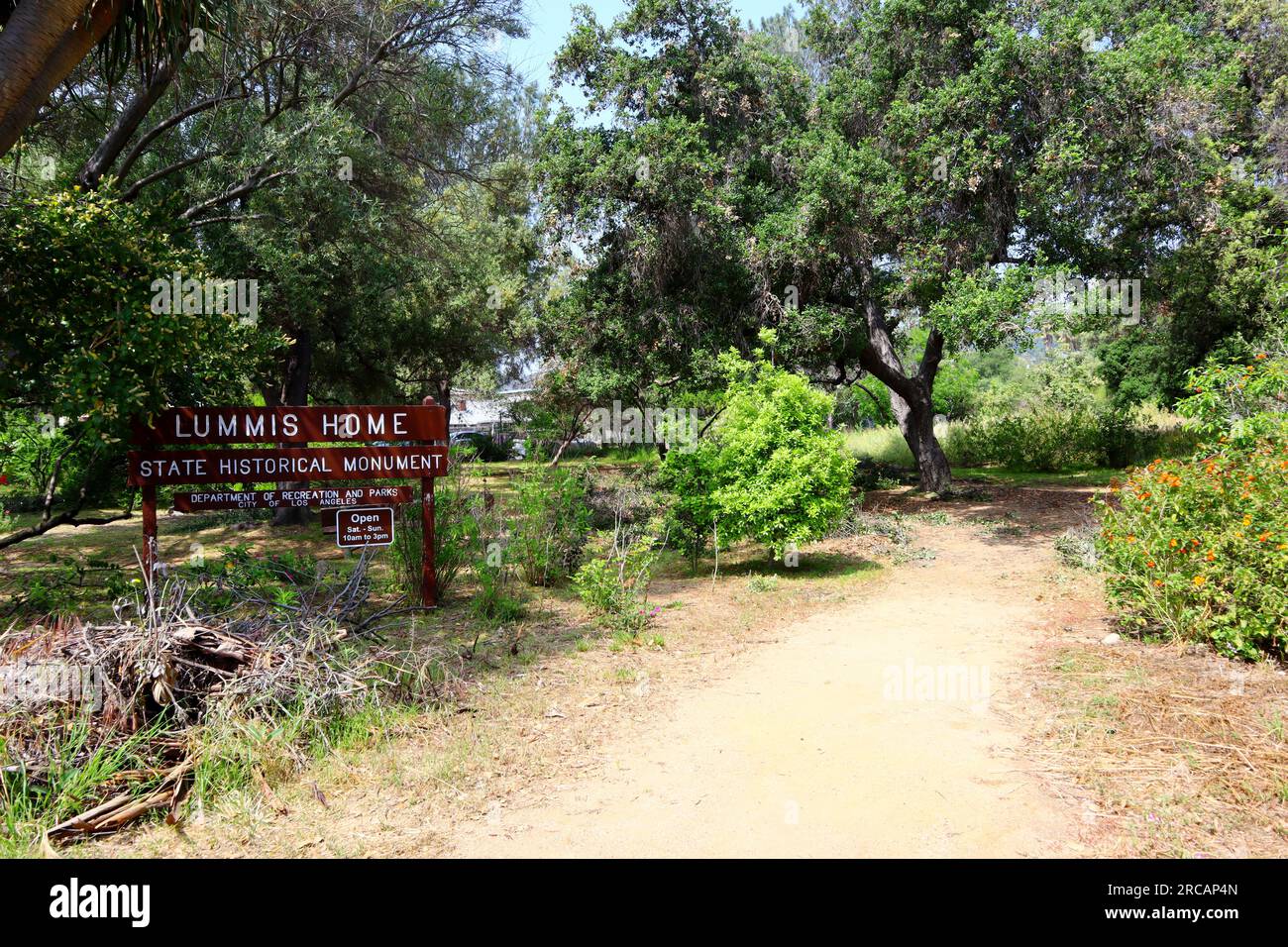 Los Angeles, California: Lummis Home - El Alisal. Rustic Stone House ...
