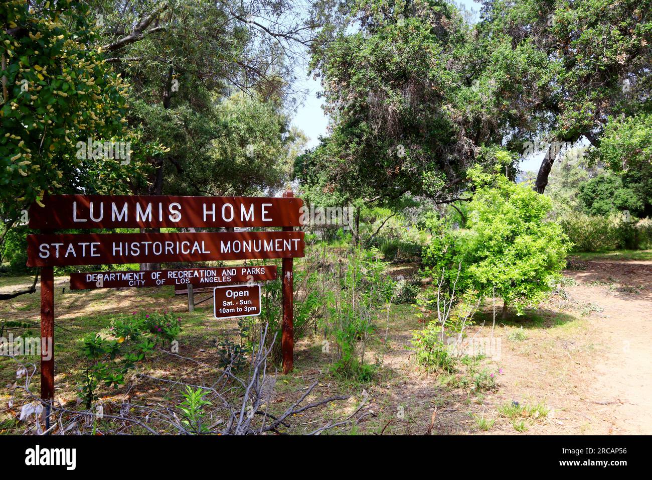 Los Angeles, California: Lummis Home - El Alisal. Rustic Stone House ...