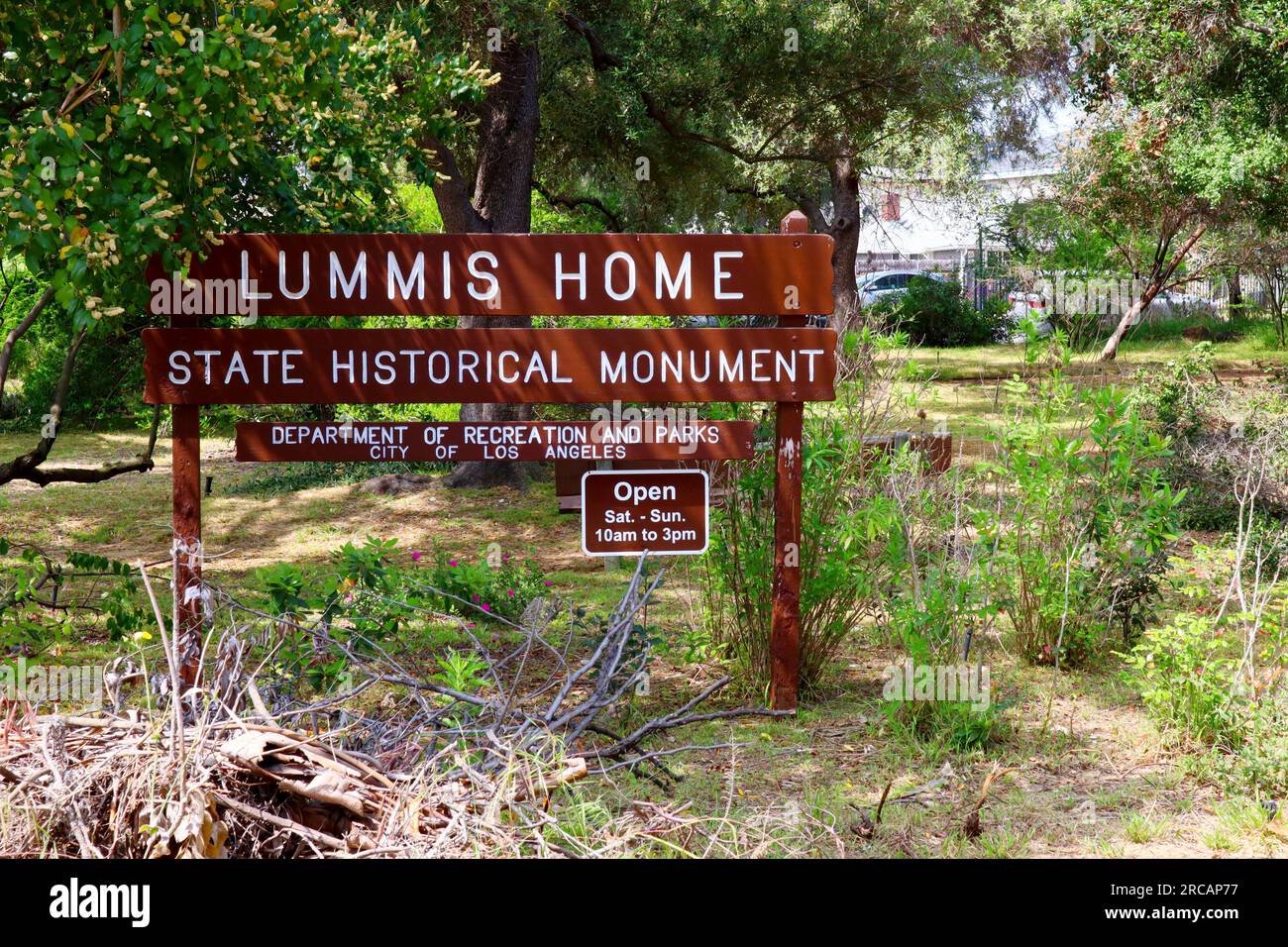 Los Angeles, California: Lummis Home - El Alisal. Rustic Stone House ...