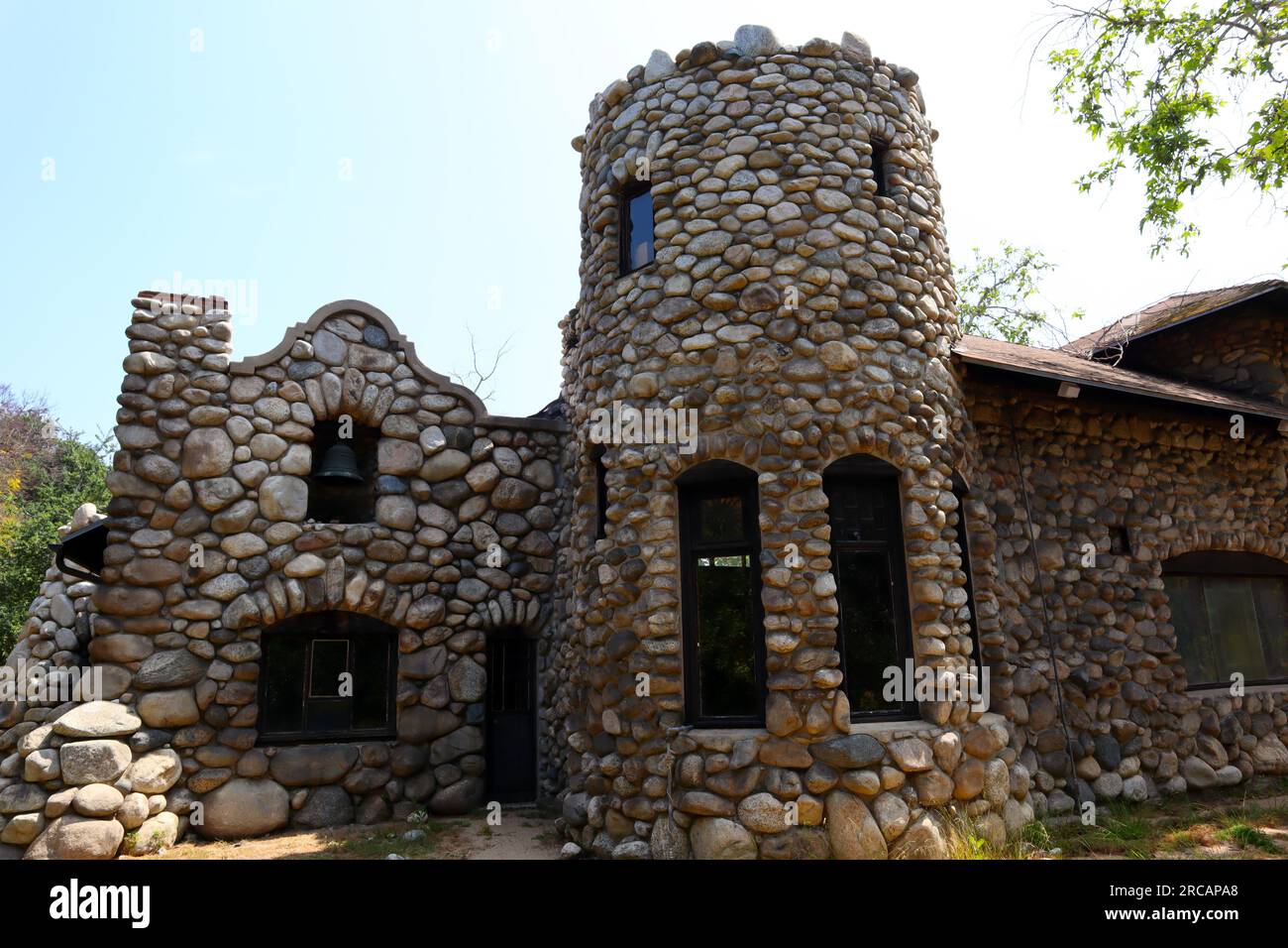 Los Angeles, California: Lummis Home - El Alisal. Rustic Stone House ...