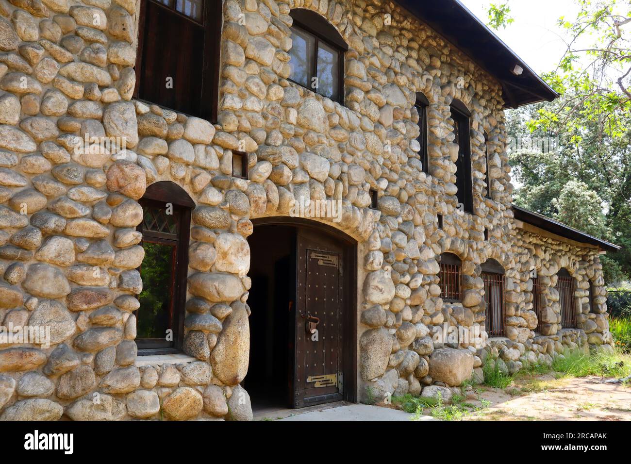 Los Angeles, California: Lummis Home - El Alisal. Rustic Stone House ...