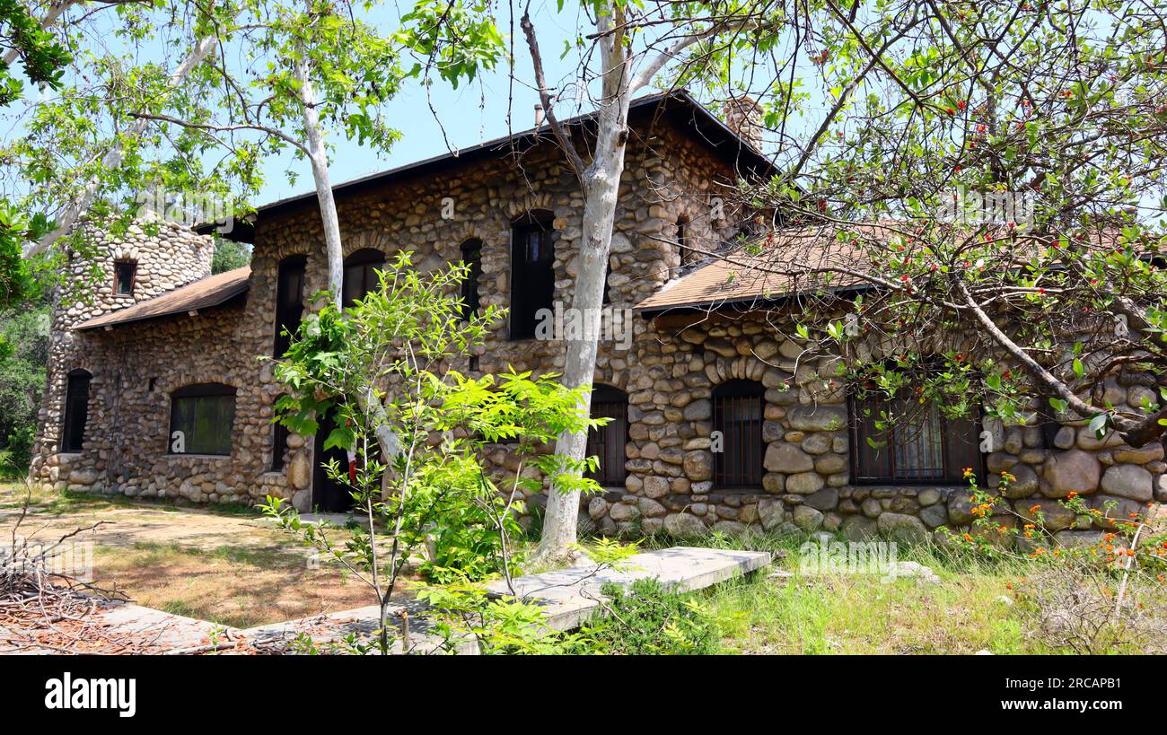 Los Angeles, California: Lummis Home - El Alisal. Rustic Stone House ...